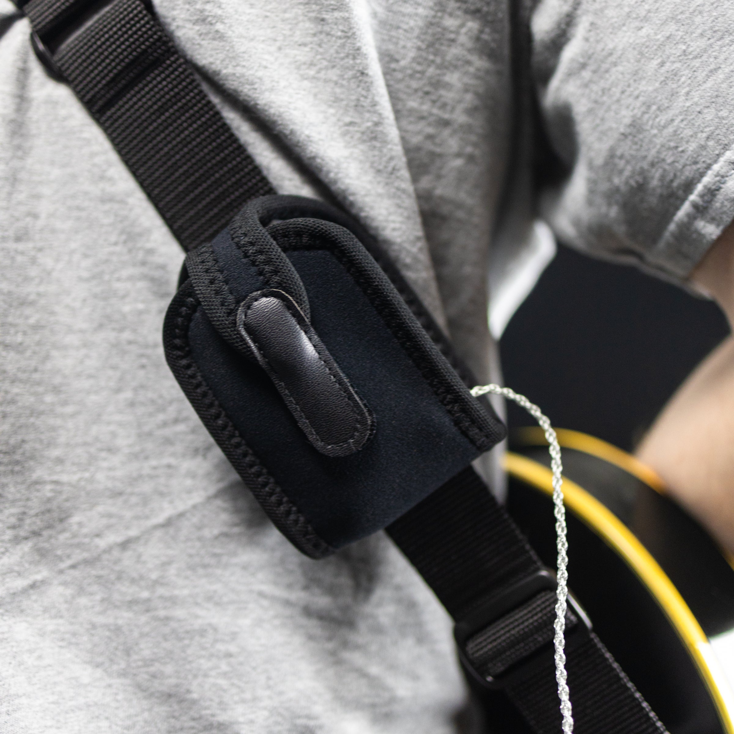 Wireless Pouch | by Neotech